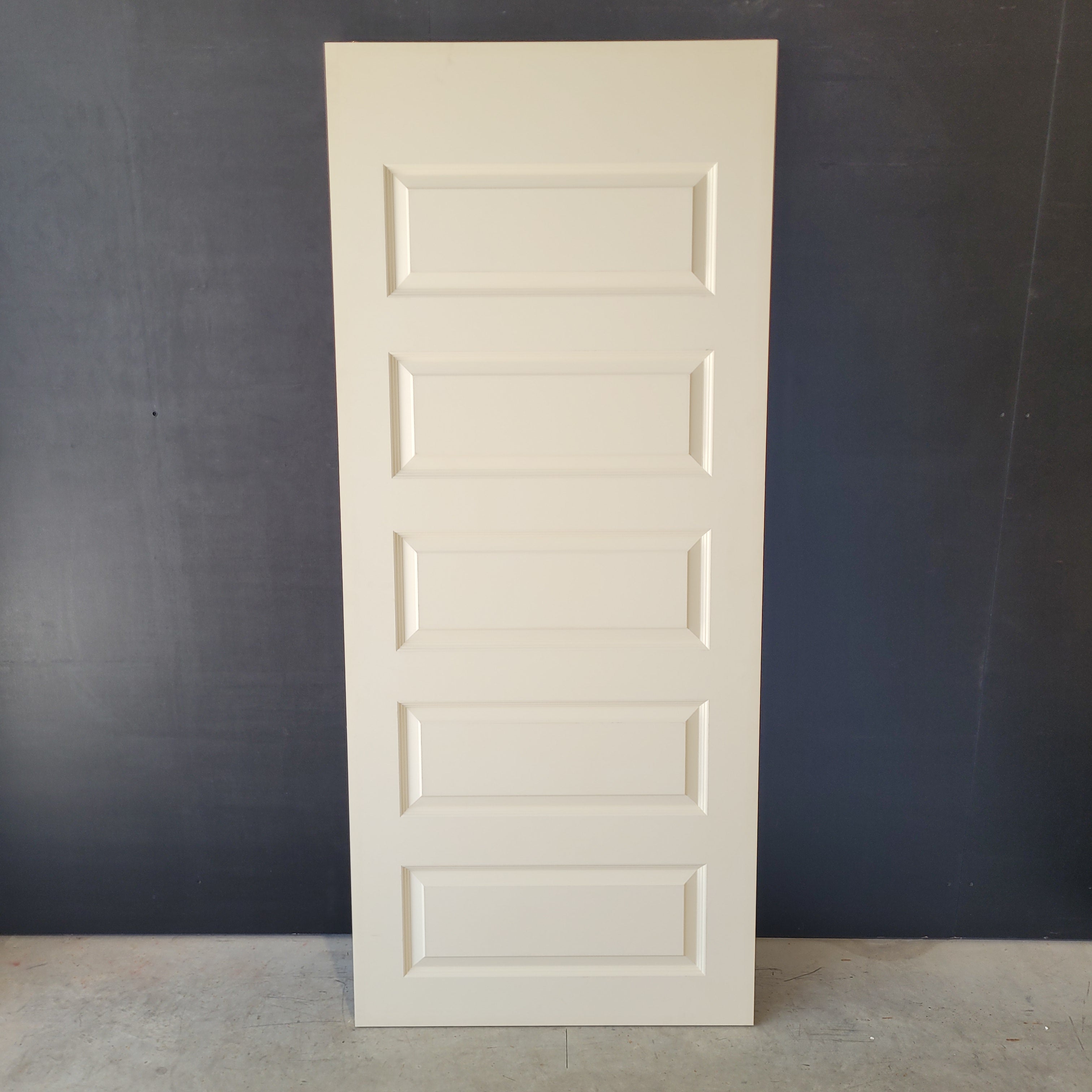 2040 x 870 x 35 Hollow core internal timber door w/ pattern 10577 – JC ...